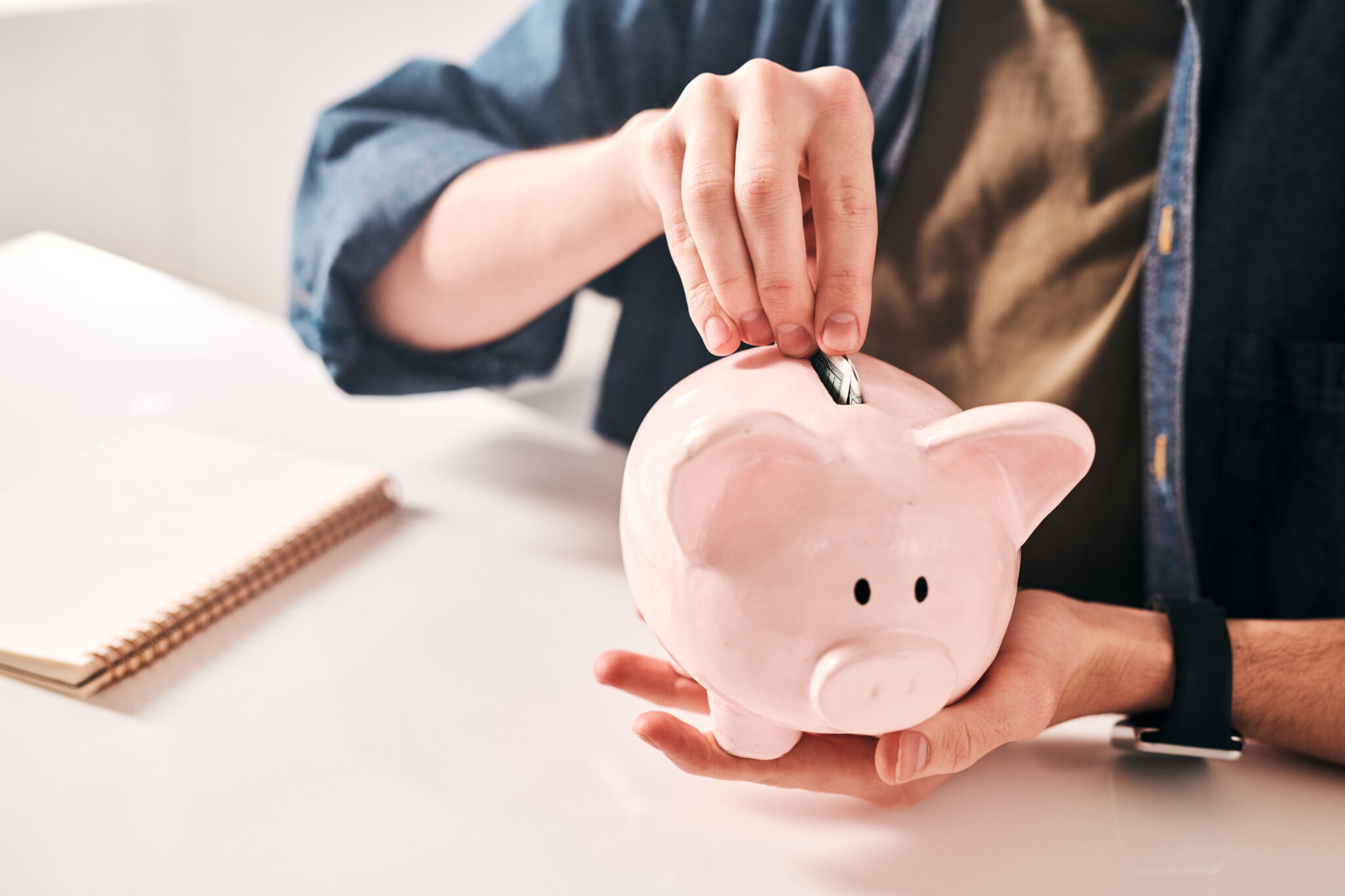 Expert Money Saving Tips for Employees 101: Start Saving Today!